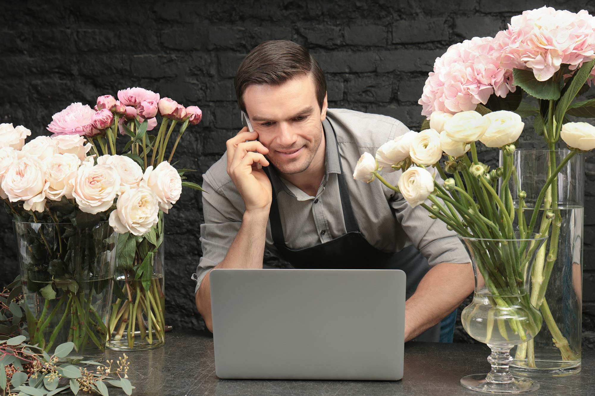 contact avant garde for floral help and questions - Avant-Garde Studio